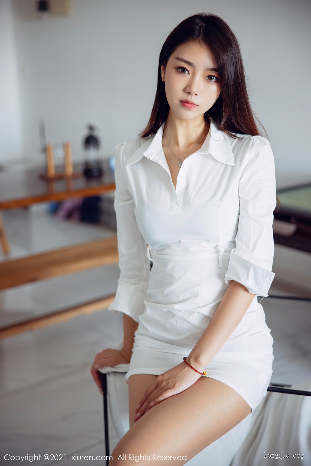 可乐Vicky-全套75套美女写真原图下载-大小33G | 百宝网